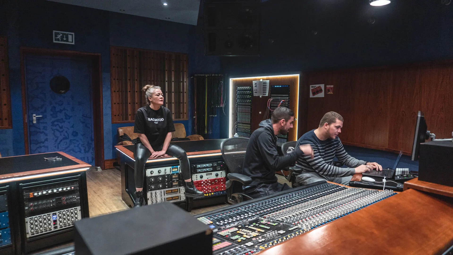 Audio Mixing Mastering | Online Mixing and Mastering Services